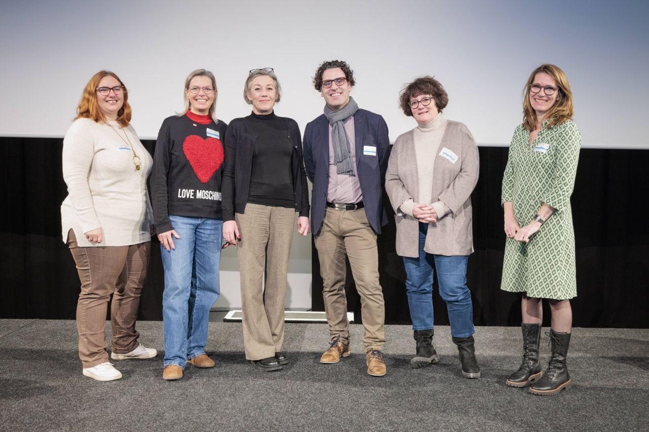 Élection des 12 membres de la nouvelle représentation nationale des ...